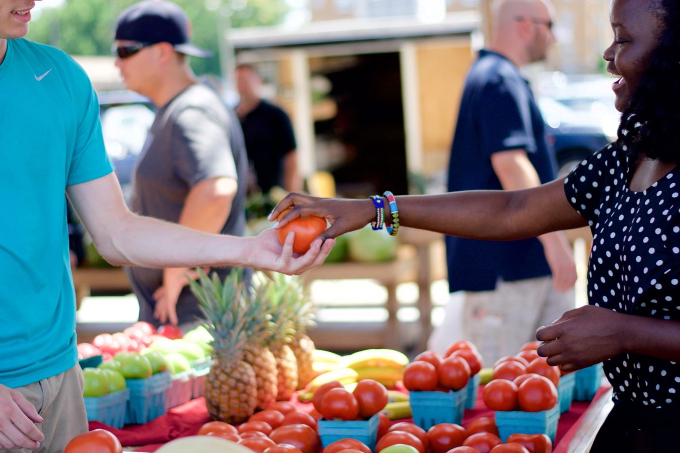 Nutrition Incentives | Fair Food Network